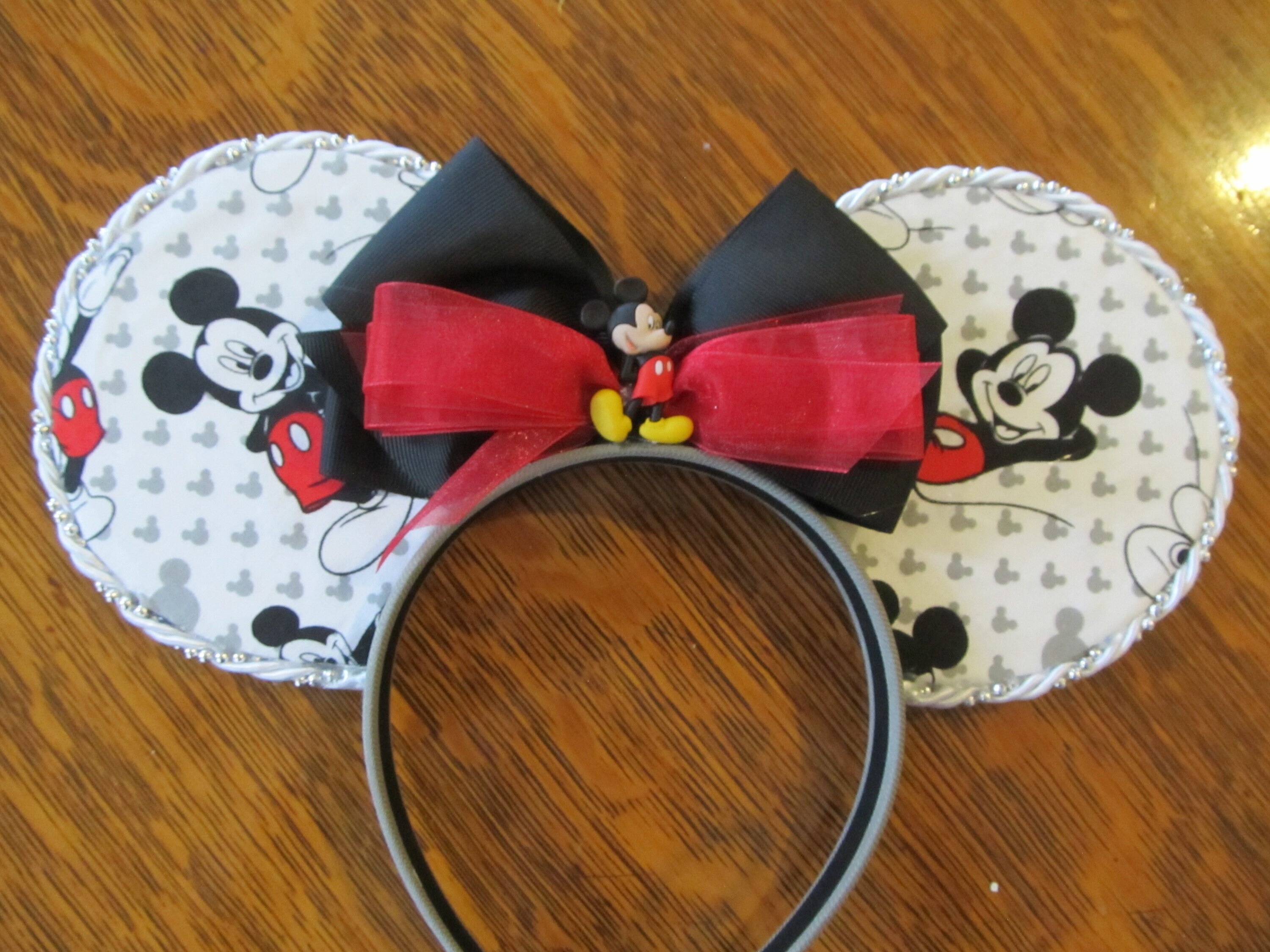 Oreilles de Mickey avec petit gris Mickeys - Etsy France