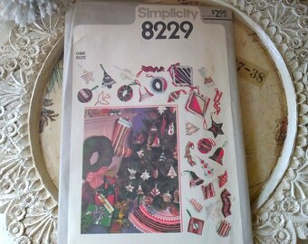 Simplicity 8770, Uncut Vintage Craft Pattern, Christmas Decor, Wreath ...