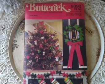 Butterick 5093 Pattern for Christmas Decorations and Stockings, Circa ...
