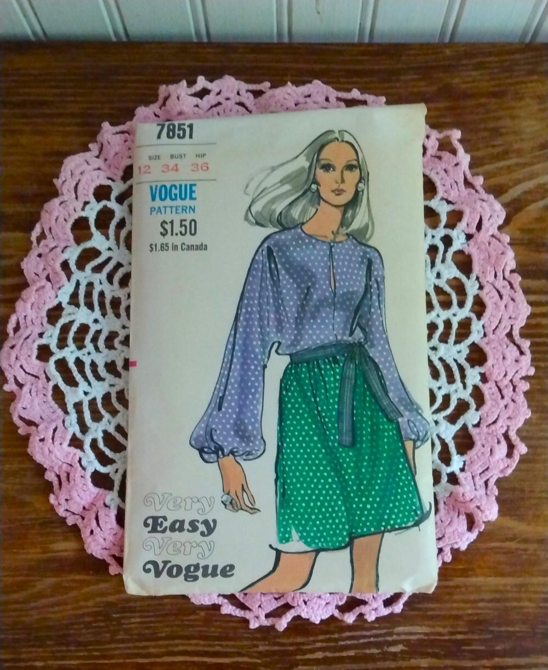 Vintage Very Easy Very Vogue Pattern 7851 Misses' One Piece Dress ...