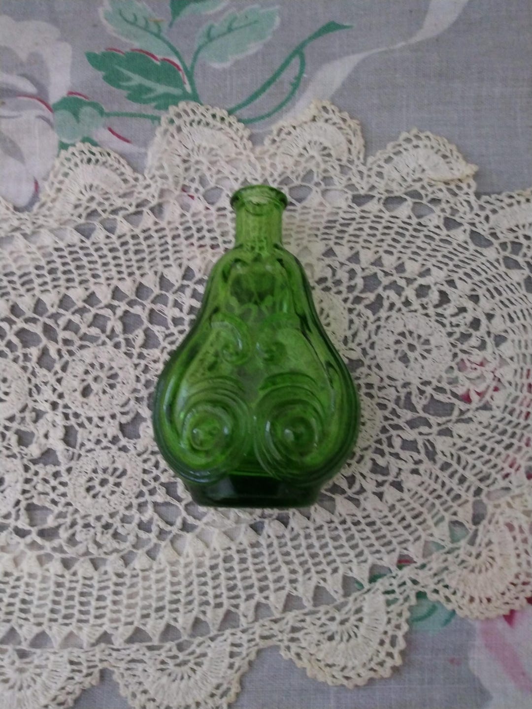 Vintage Wheaton Bottle Green Pear Shape Scroll Design Wheaton NJ - Etsy