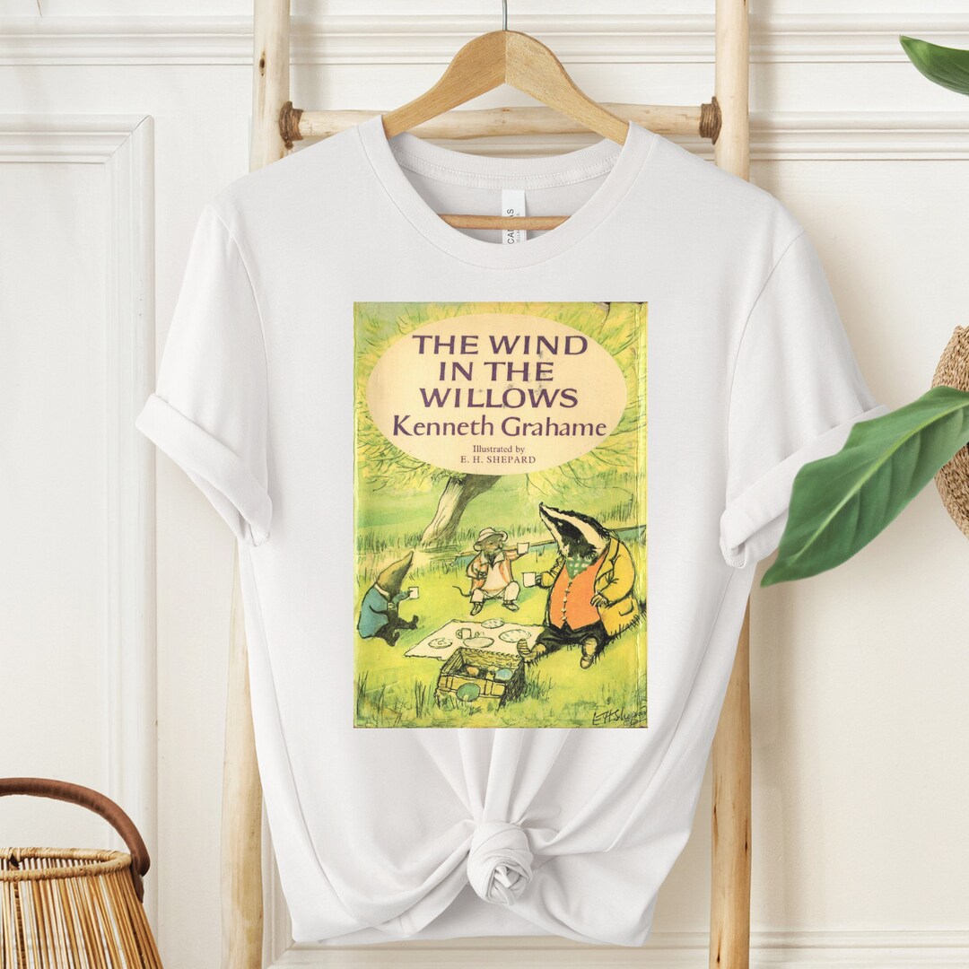 Wind-in-the-willows Classic Book Cover Tee-shirt for Retro Book Lovers ...