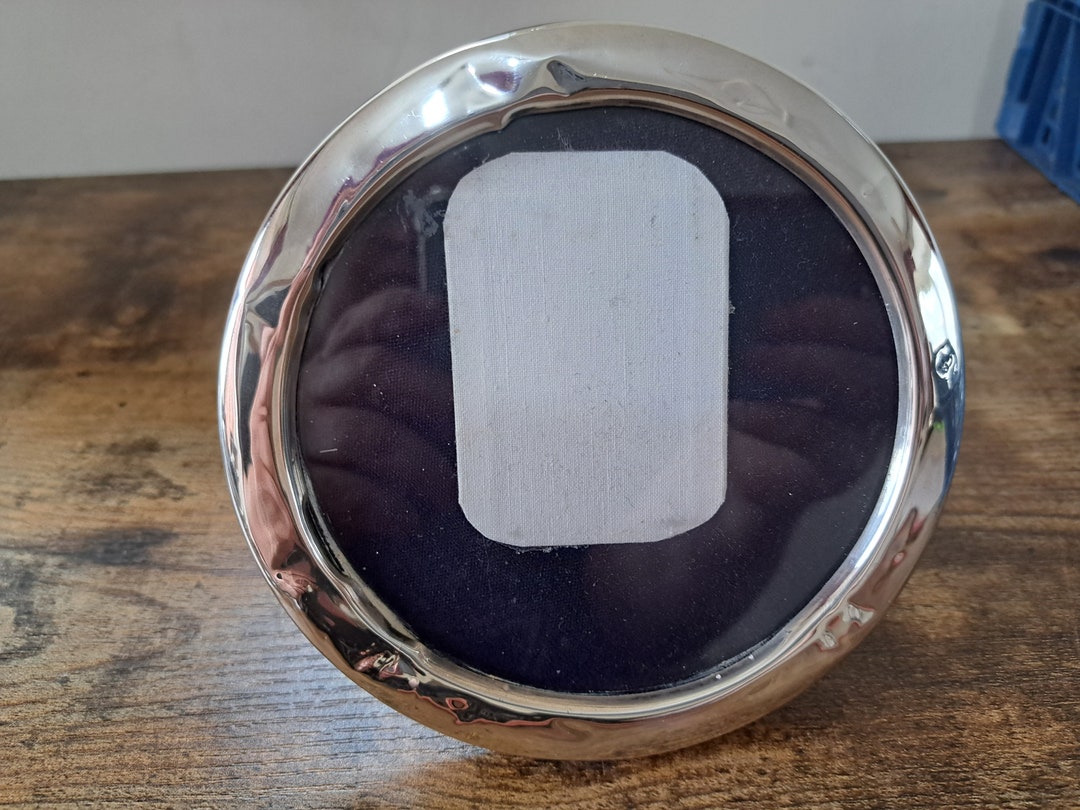 Antique Silver Round Picture Frame, Photo Frame, Sterling Silver Import ...