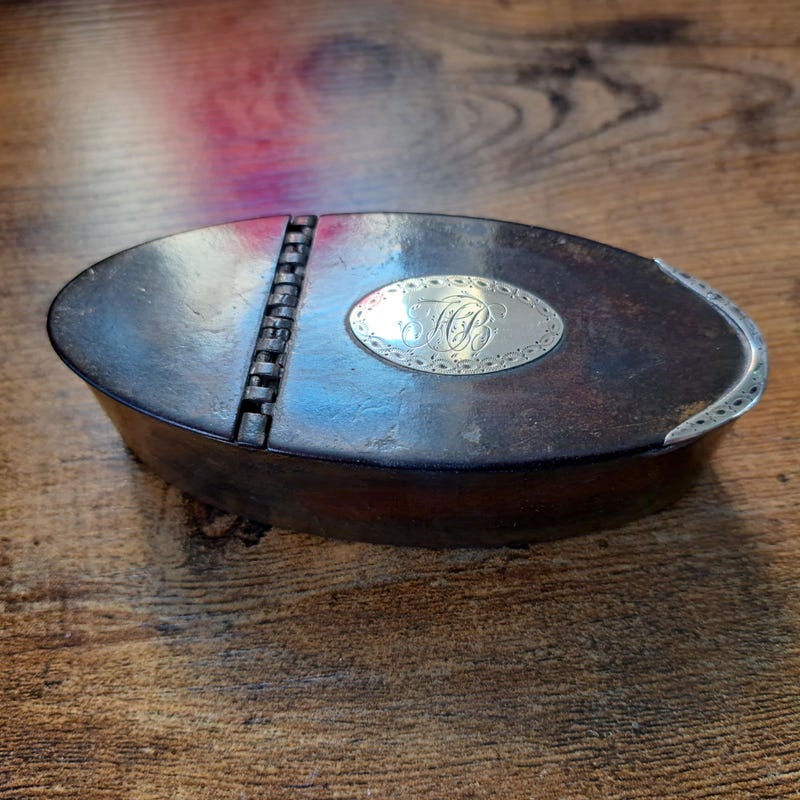 Antique Snuff Box - Etsy