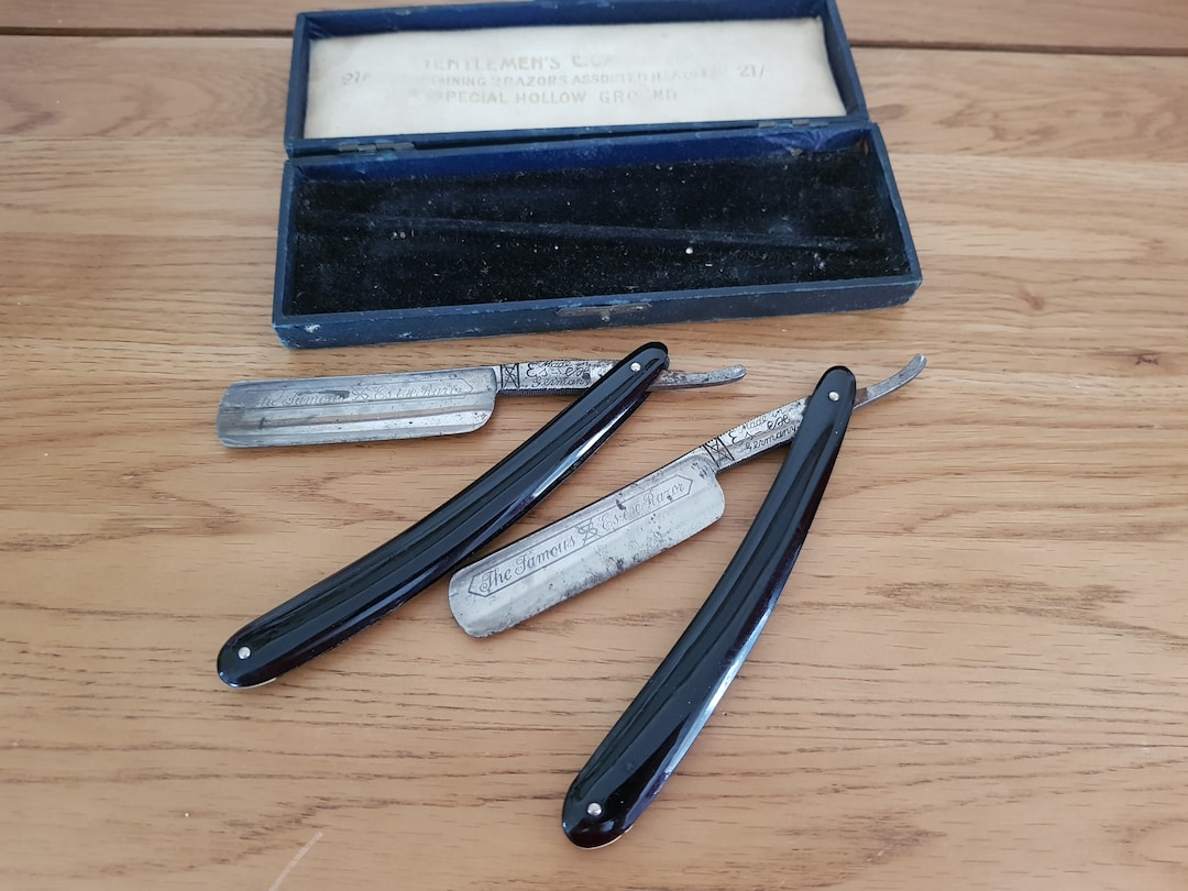 Antique Boxed Pair of Straight Razors, Two Es-ese Razors, the Famous Es ...