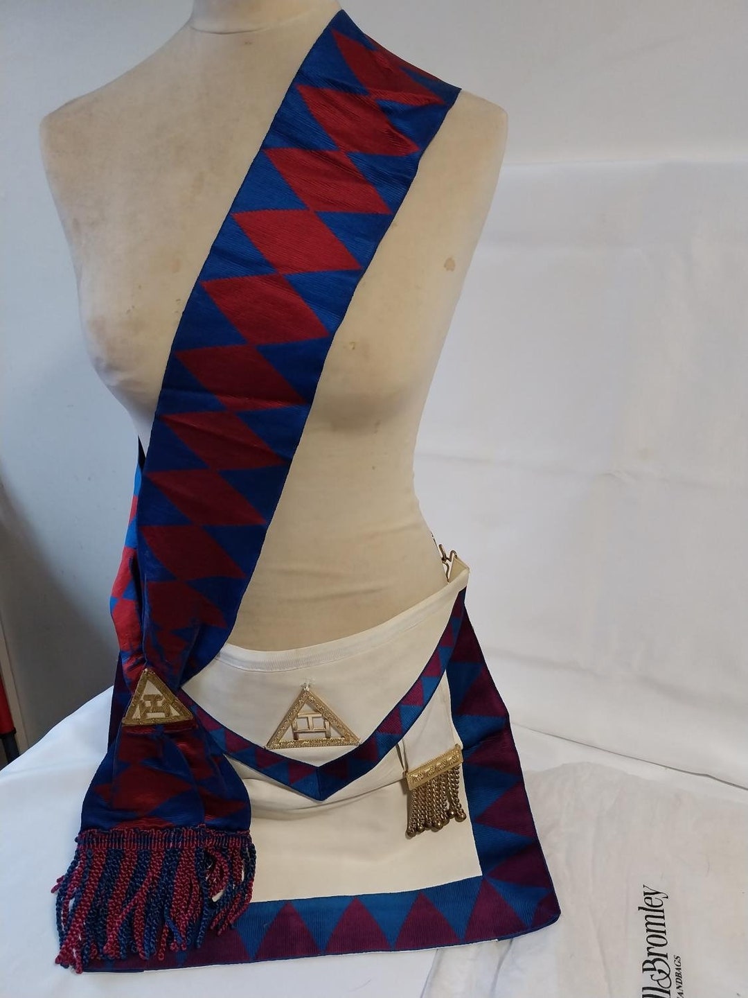 Masonic Holy Royal Arch Provincial Apron & Sash, Vintage Masonic ...