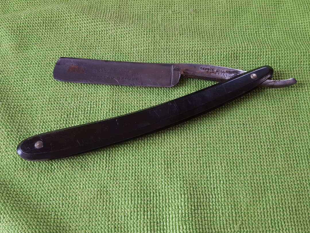 Antique George Gill & Sons Straight Razor, Scarce Sheffield Cut Throat ...