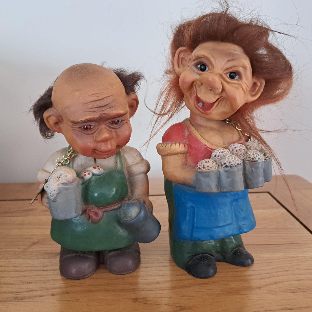 1960s West German Heico Troll Waitress and Bartender Bobblehead ...