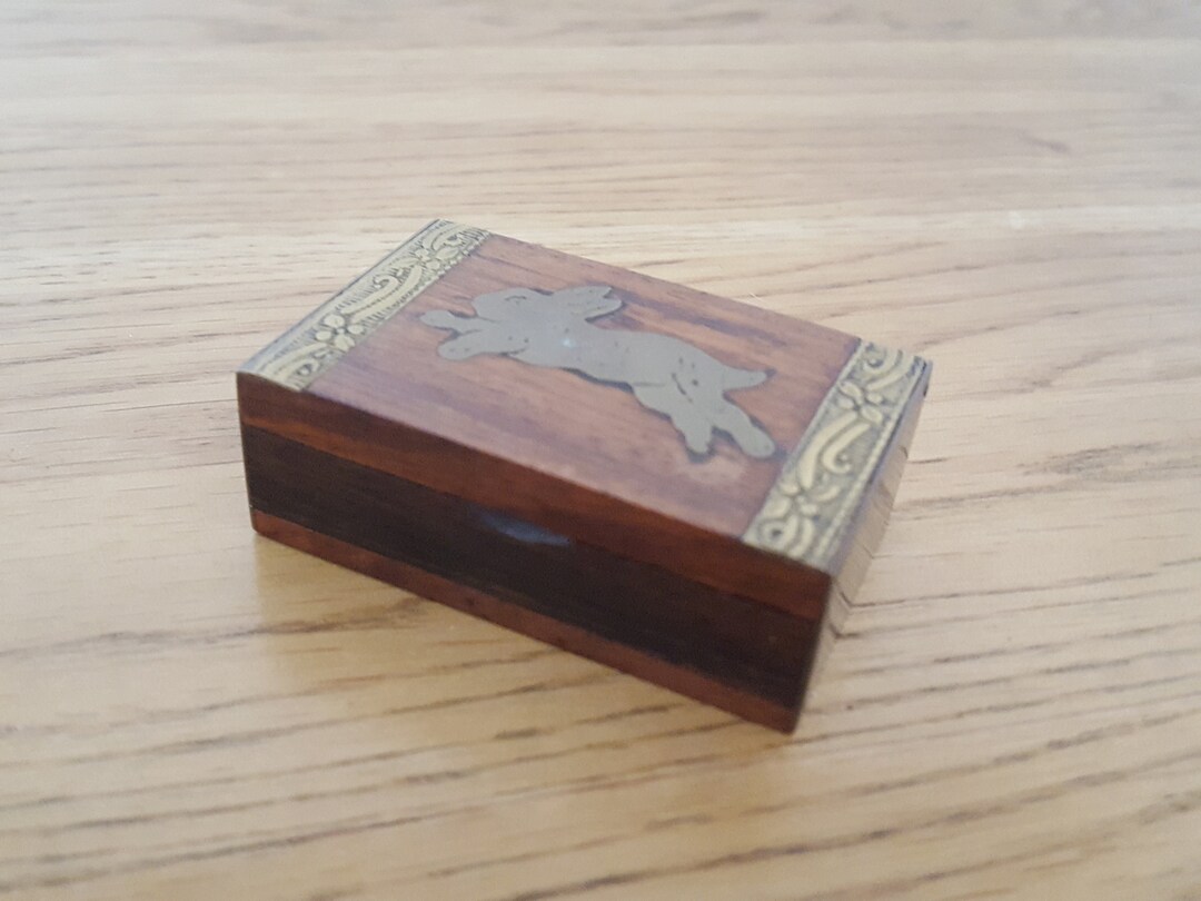 Vintage Wood and Brass Snuff Box, Rabbit Inlaid Design, Pocket Snuff ...