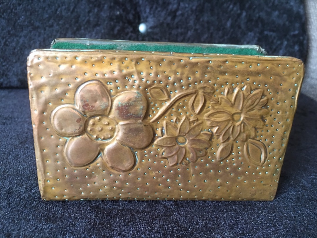 Vintage Arts and Crafts Copper Matchbox Cover /holder - Etsy