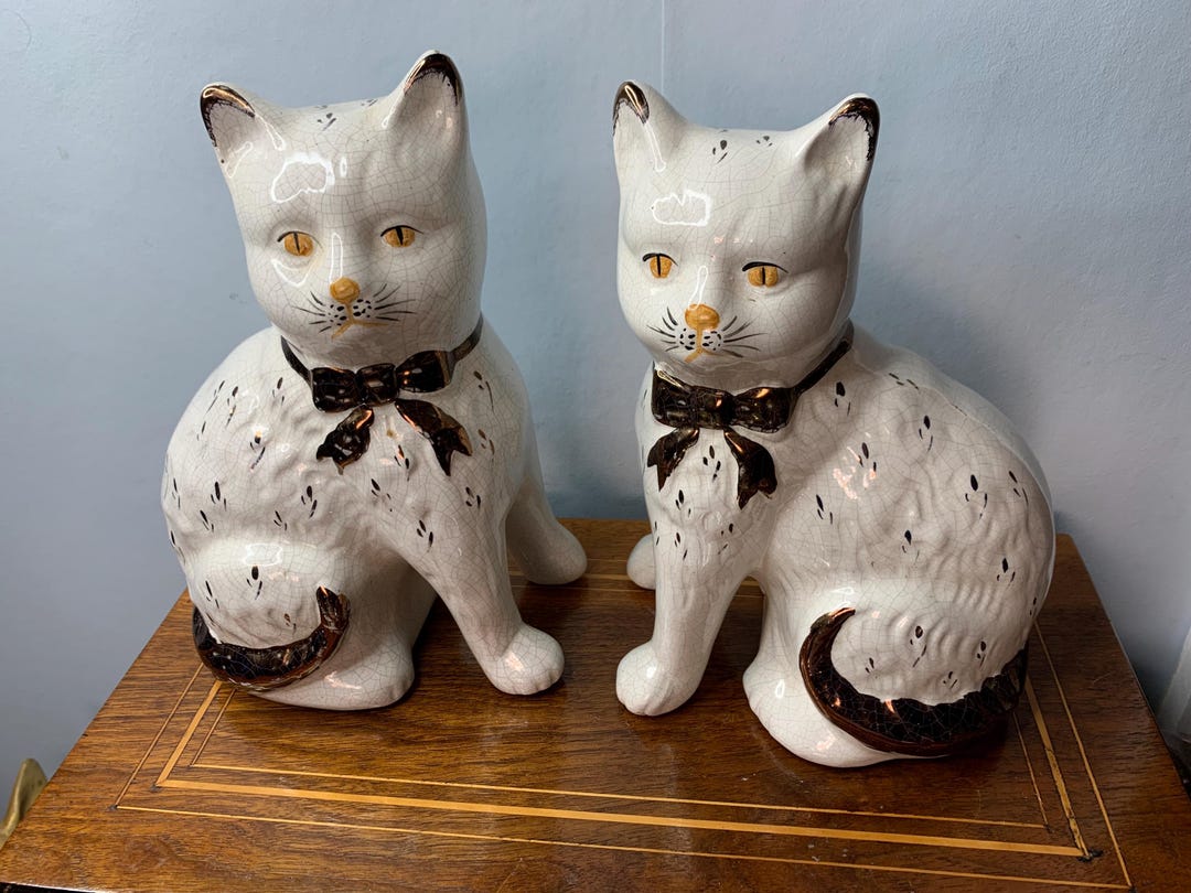 A Pair of Antique Staffordshire Over Mantel Cats - Etsy
