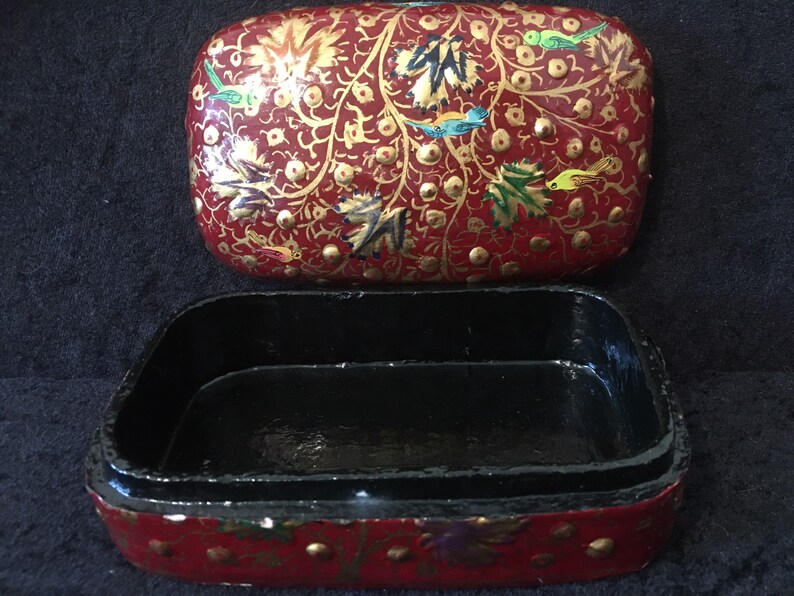 Vintage Kashmir Lacquer Jewellery Box With Hand Painted Birds and Hold ...
