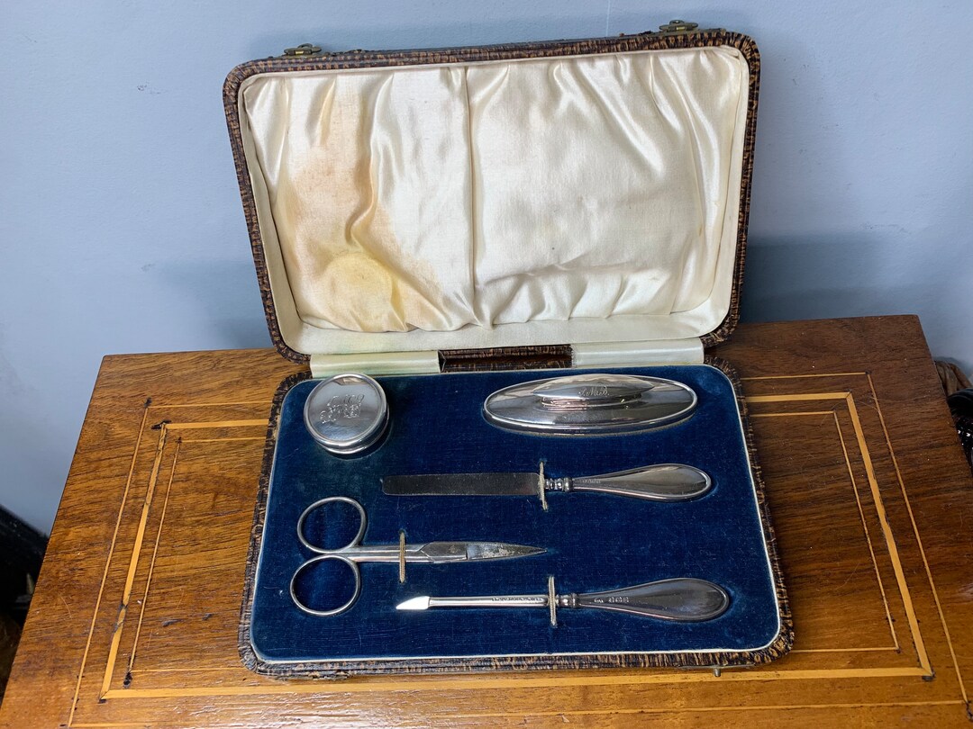 Vintage Art Deco Sterling Silver Manicure Set by Synyer and Beddoes ...