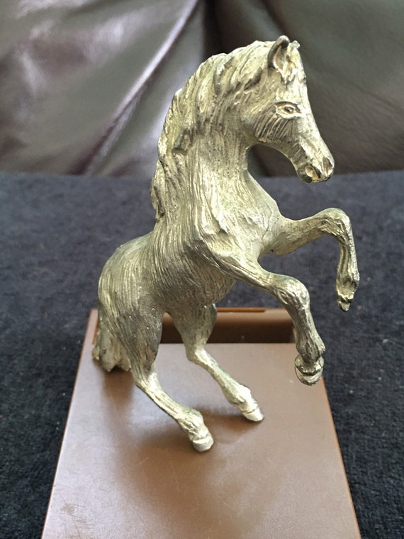Collectibles Art & Collectibles Vintage Pewter Rampant Stallion figure ...