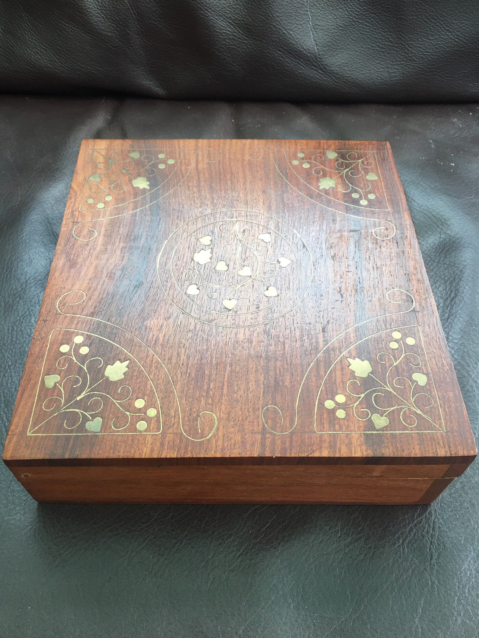 Vintage Brass Inlaid Wooden Box With Leaves and Flowers - Etsy UK
