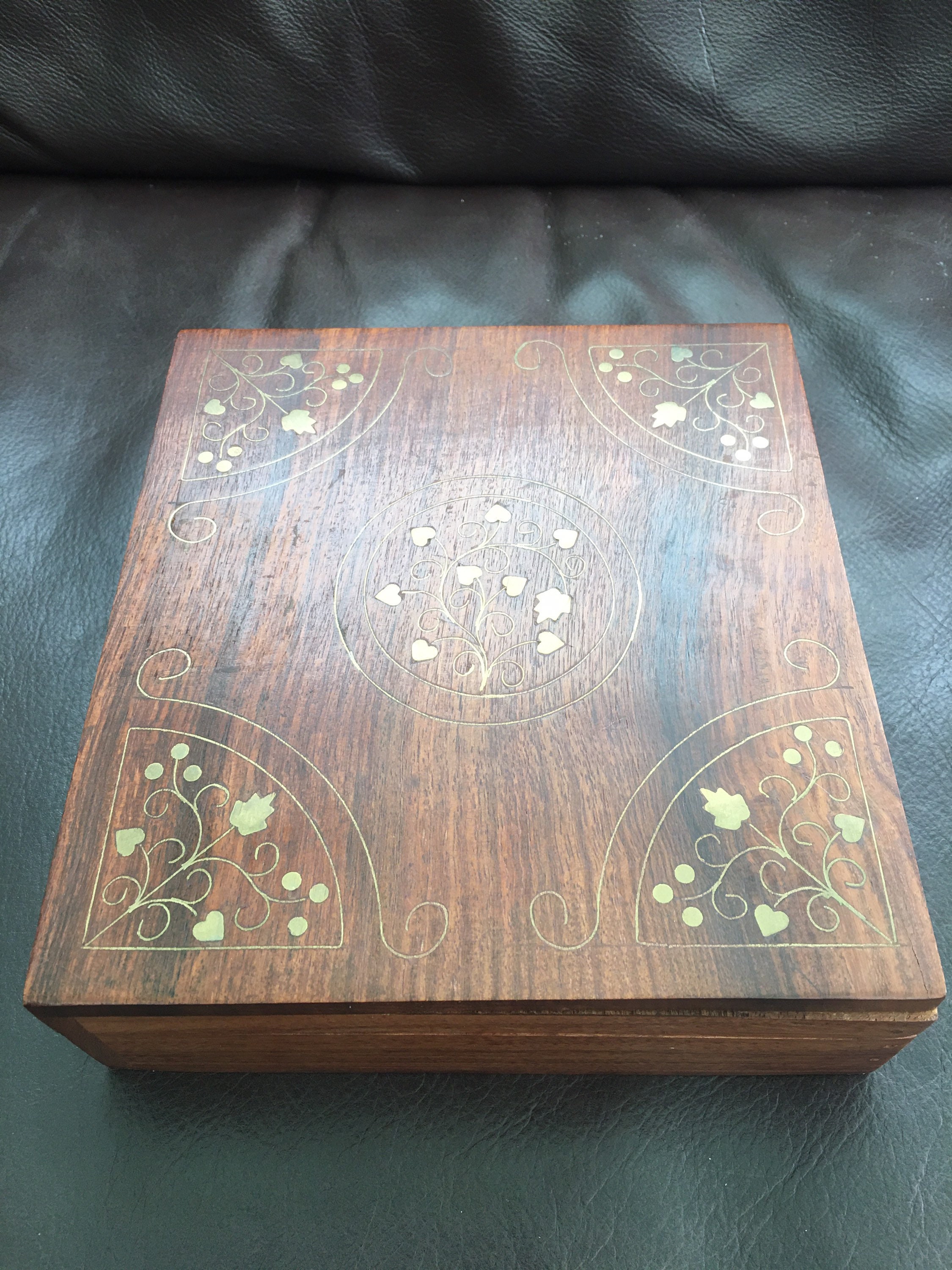 Vintage Brass Inlaid Wooden Box With Leaves and Flowers - Etsy UK