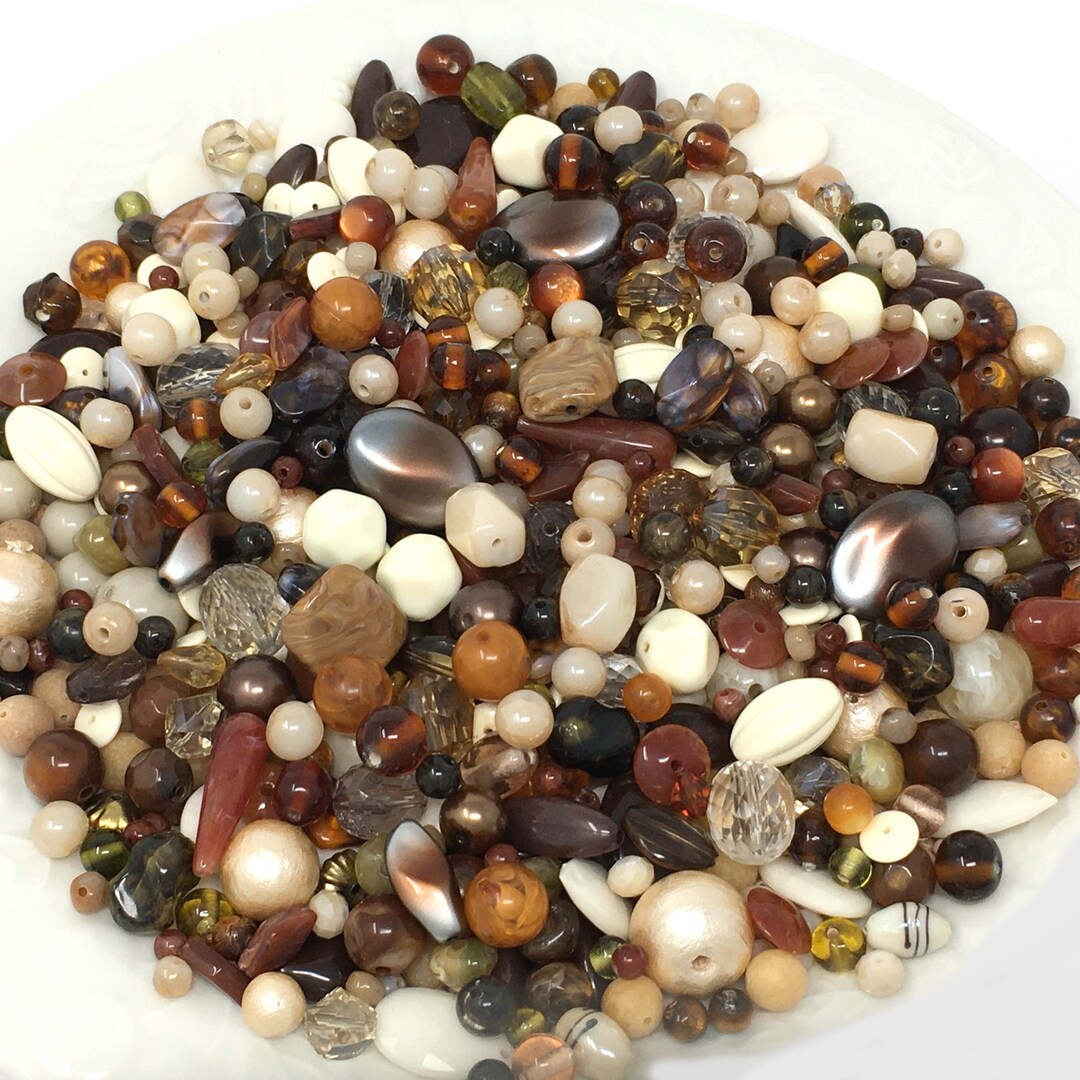 Bulk Lot of 1-1/2 Lbs of Mixed Beads, Bead Soup With Glass Stone Lucite ...