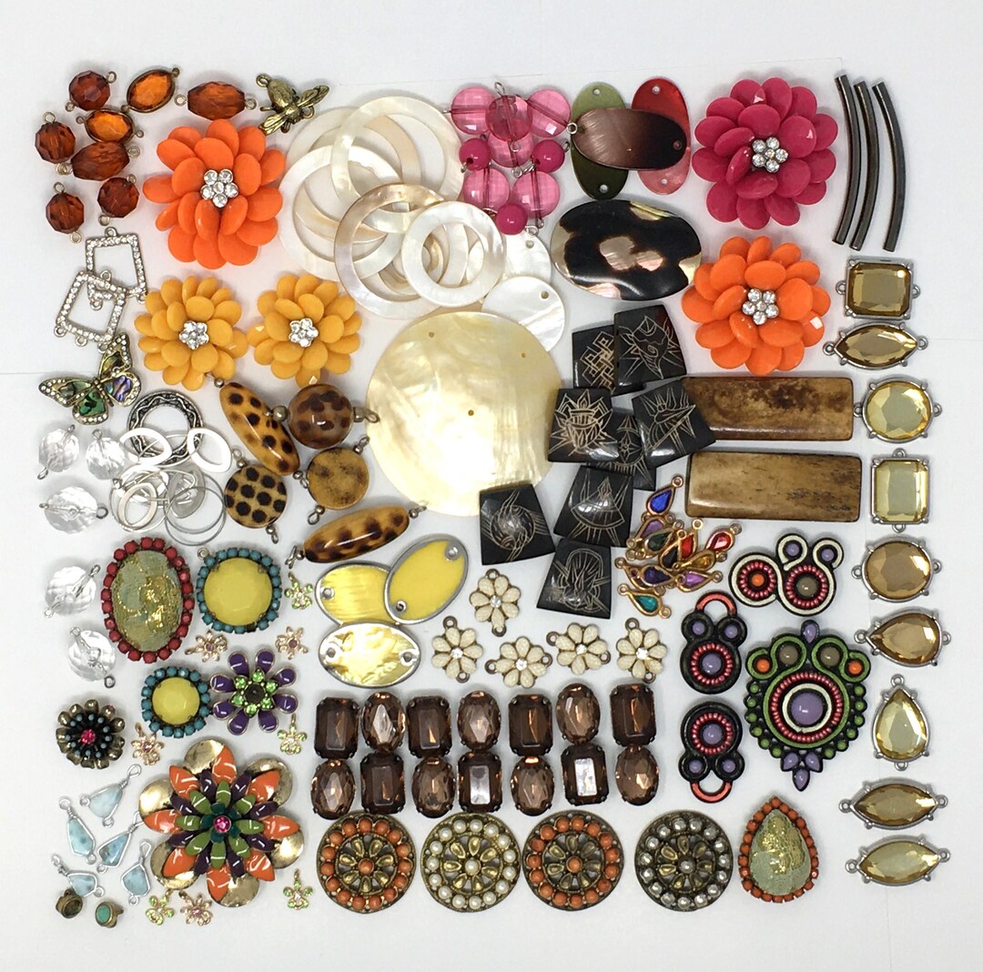 150 Jewelry Findings Connector Mixed Lot, Charms Spacers Dangles ...