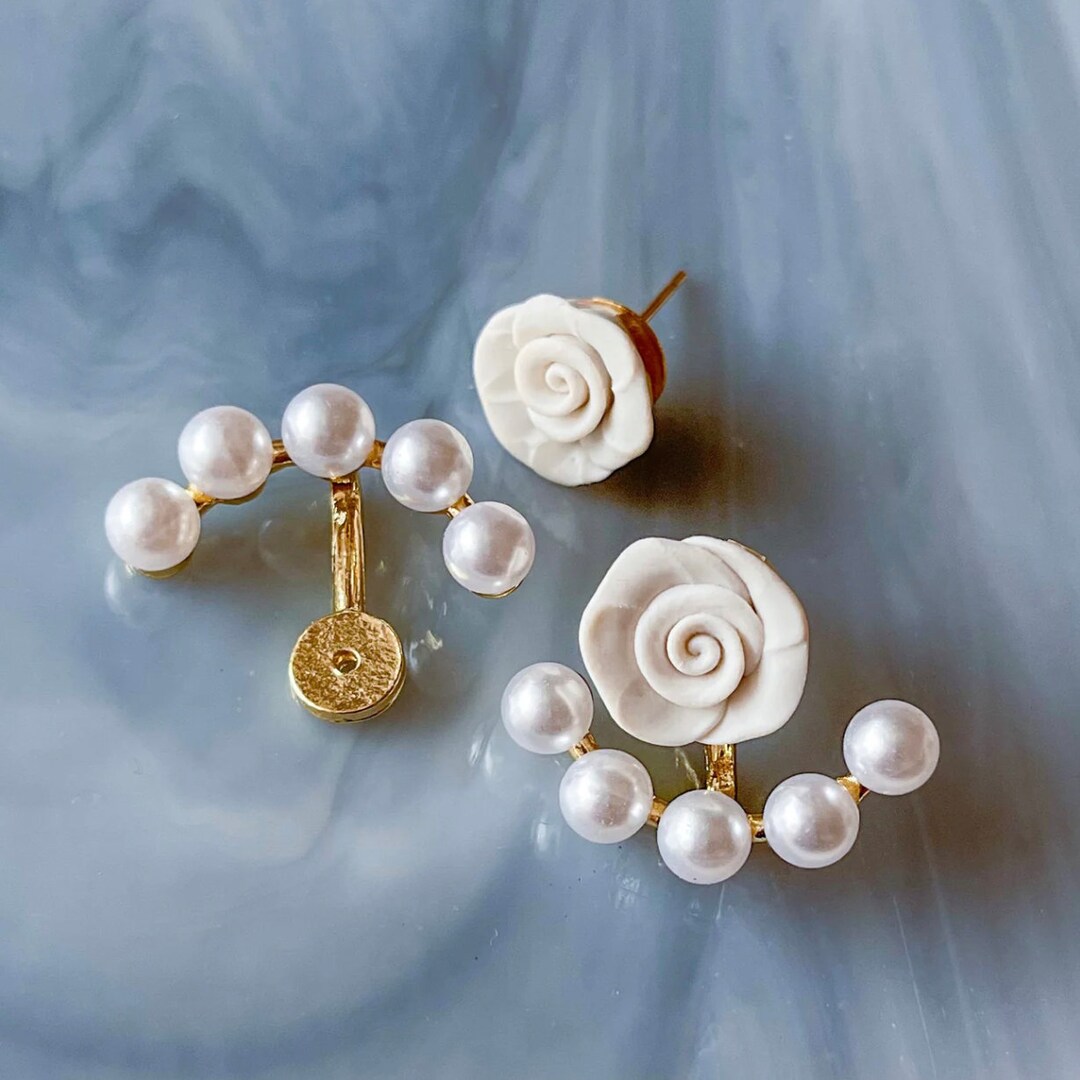 La Perla Pearl Ear Crawler 2-in-1 Bridal Earrings Pearl Ear Jacket, Ear ...