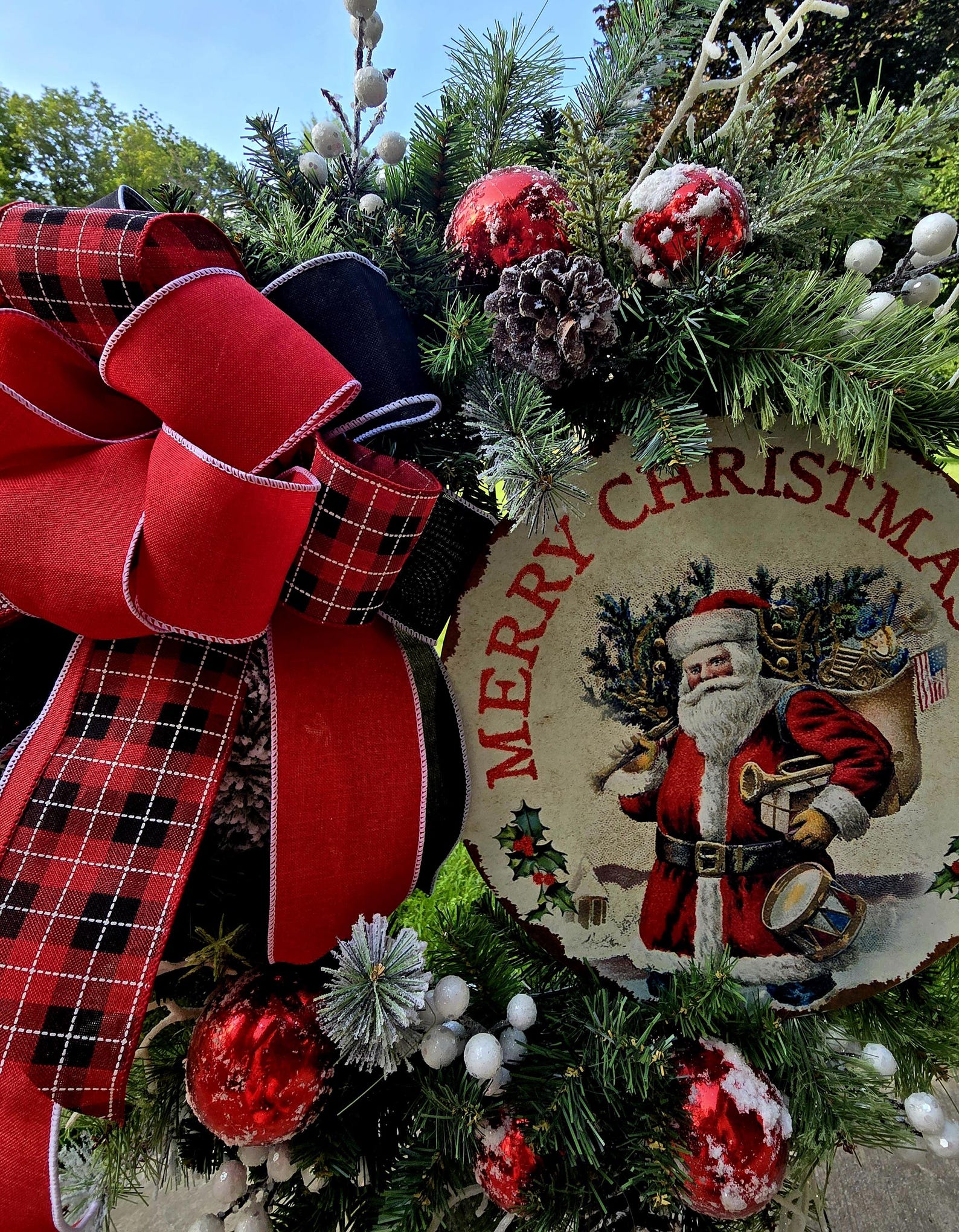 Vintage Santa Wreath, Old World Santa Wreath, Christmas in July Wreath ...