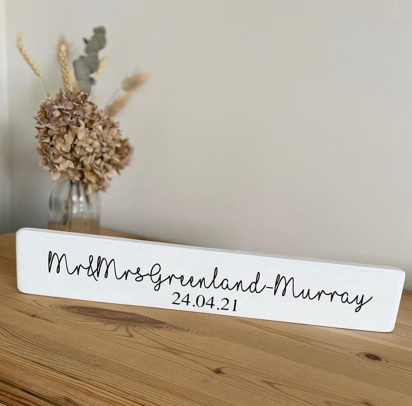 Personalised Couple Linking Names Sign - Etsy