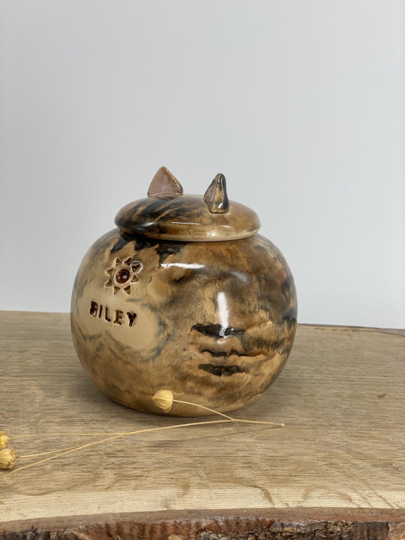 Personalised Tabby Cat Urn, Stripes Cat Urn, Ceramic Urn for Ashes ...