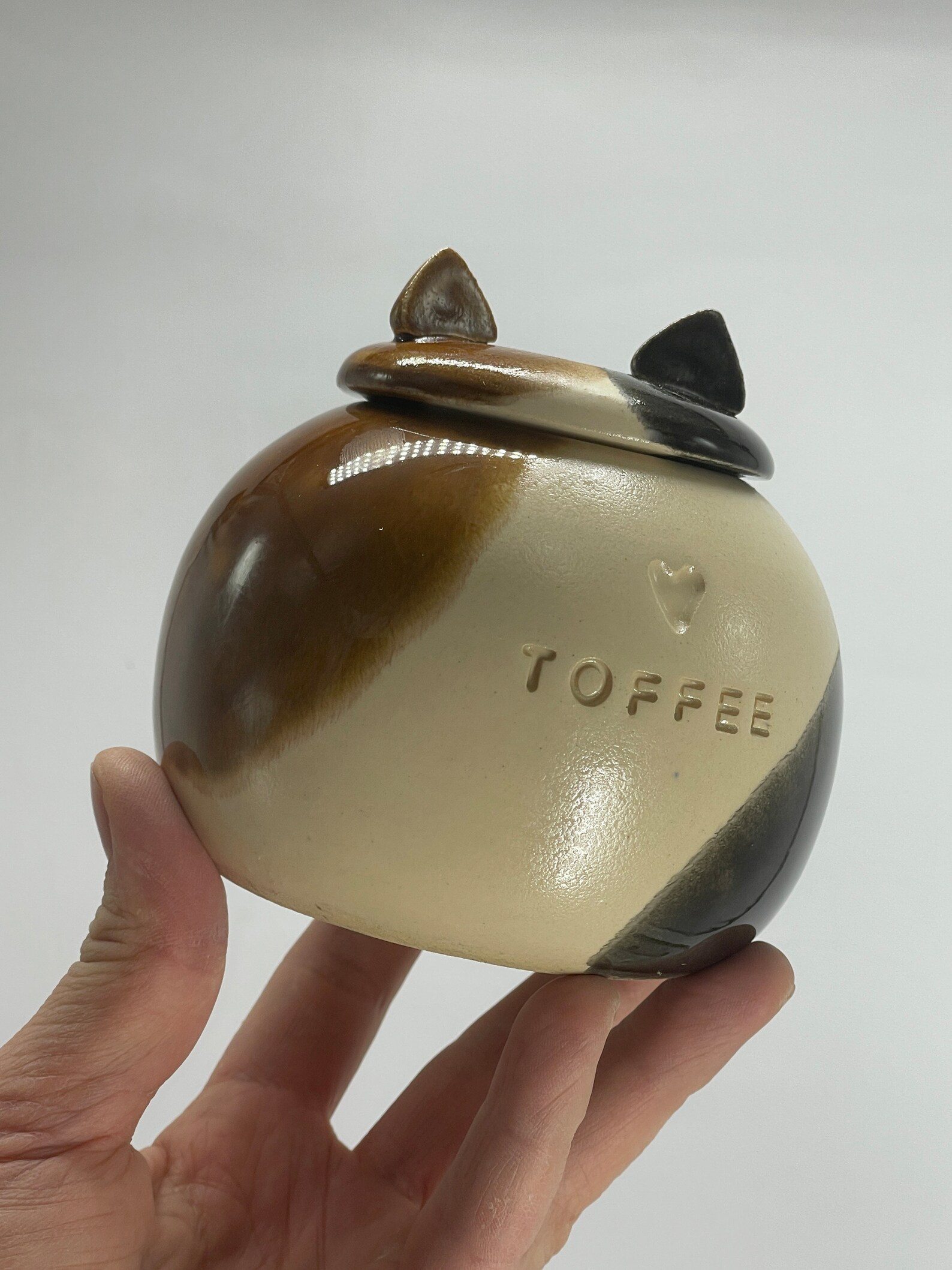 Calico Cat Urn, Spots Cat Urn, Ceramic Urn for Ashes, Pottery Urn for ...