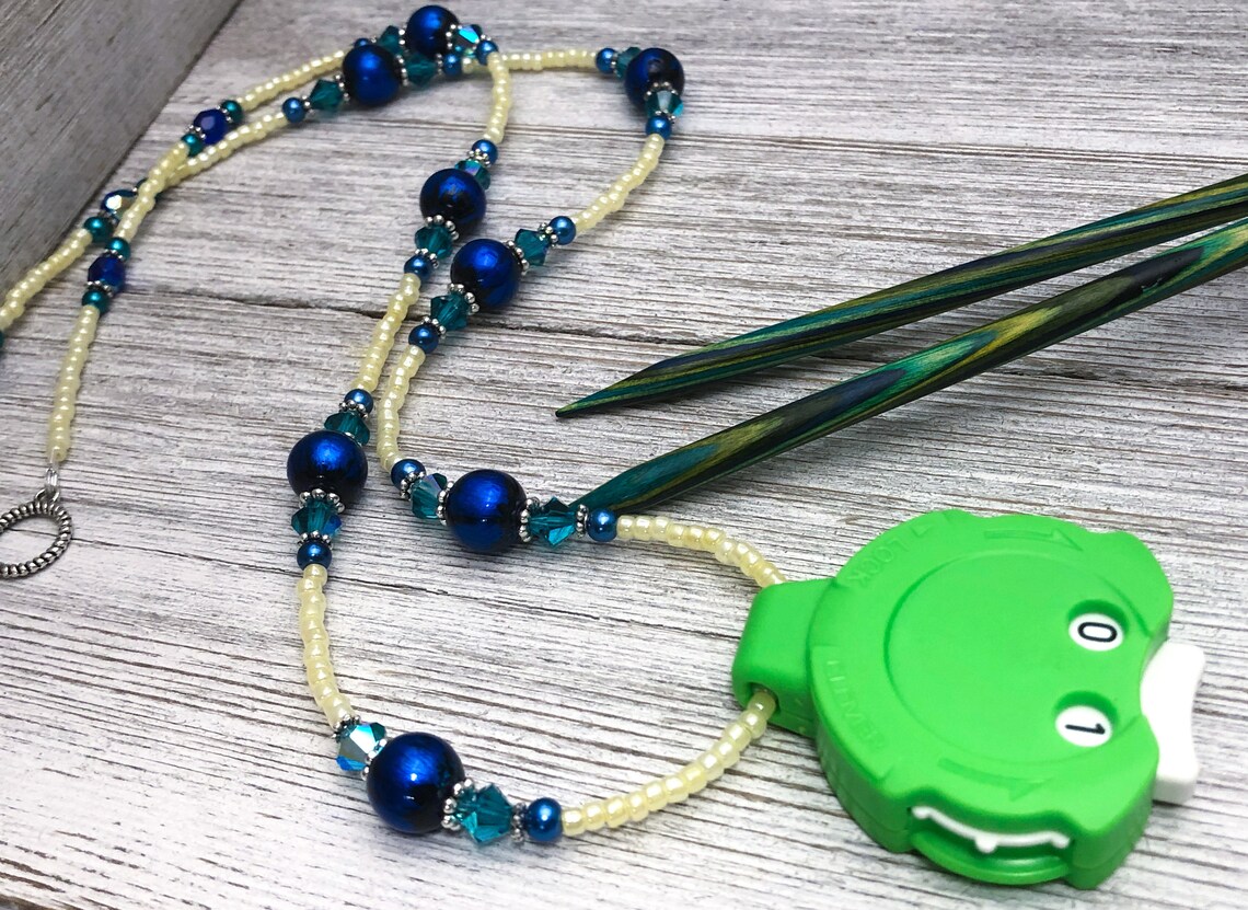 Knitting Row Counter Necklace for Knitters Stitch Counter | Etsy