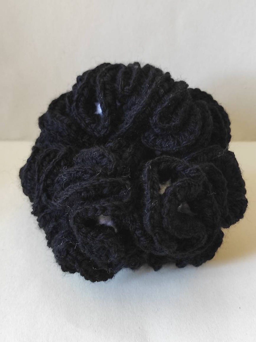 Montessori Inspiration: Black and White Hyperbole Ball - Etsy