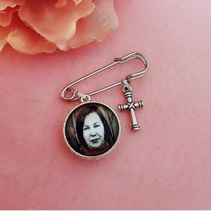 A Double Sided 20mm Picture With Handwritten Note Memory Pin - Etsy