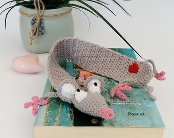 Crochet Mouse Bookmark - Etsy