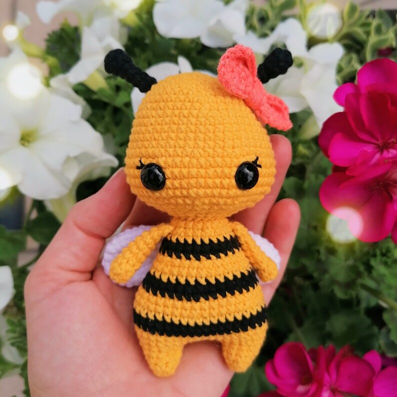 Crochet Bee Rattle Baby Bee Plush Rattle First Toy - Etsy