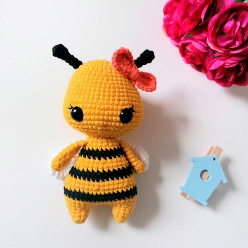 Crochet Bee Rattle Baby Bee Plush Rattle First Toy - Etsy