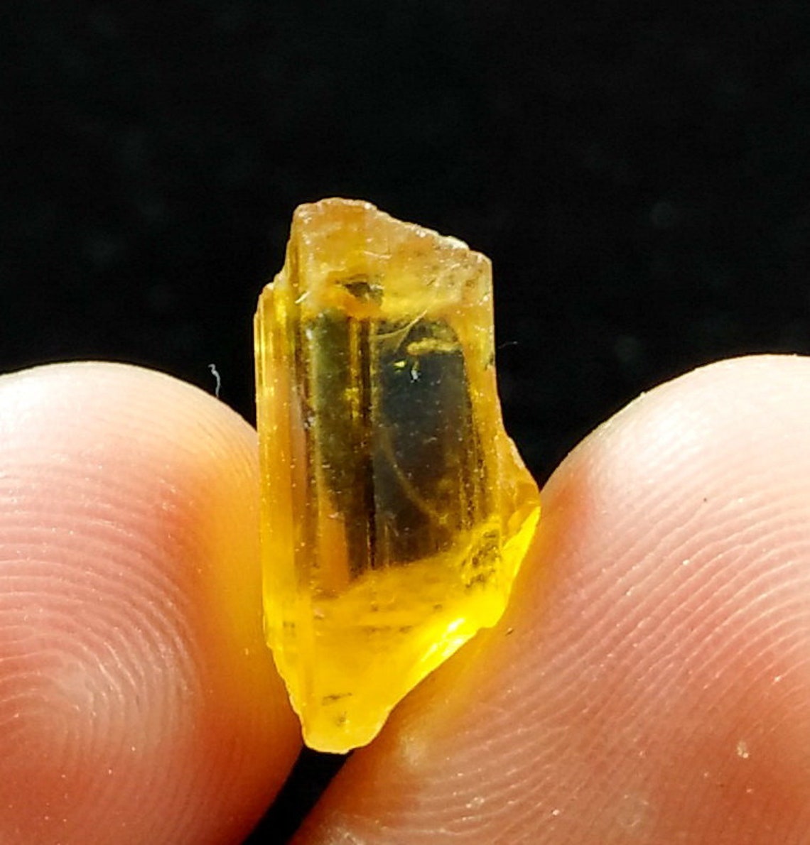 5.75 CT Unheated & Natural Yellow Heliodor Rough Crystal | Etsy