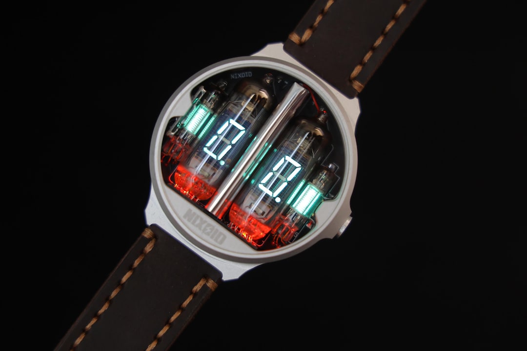 Nixie Tube Wrist Watch Wristwatch Clock Green Neon Tubes IV-15 Nixoid ...