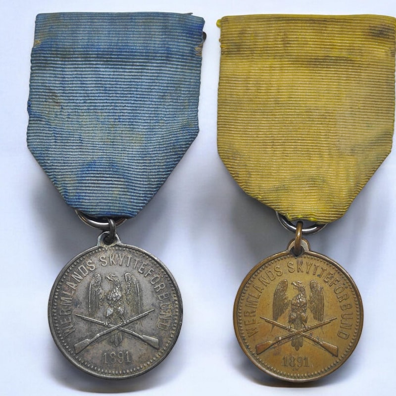 Antique Medal - Etsy