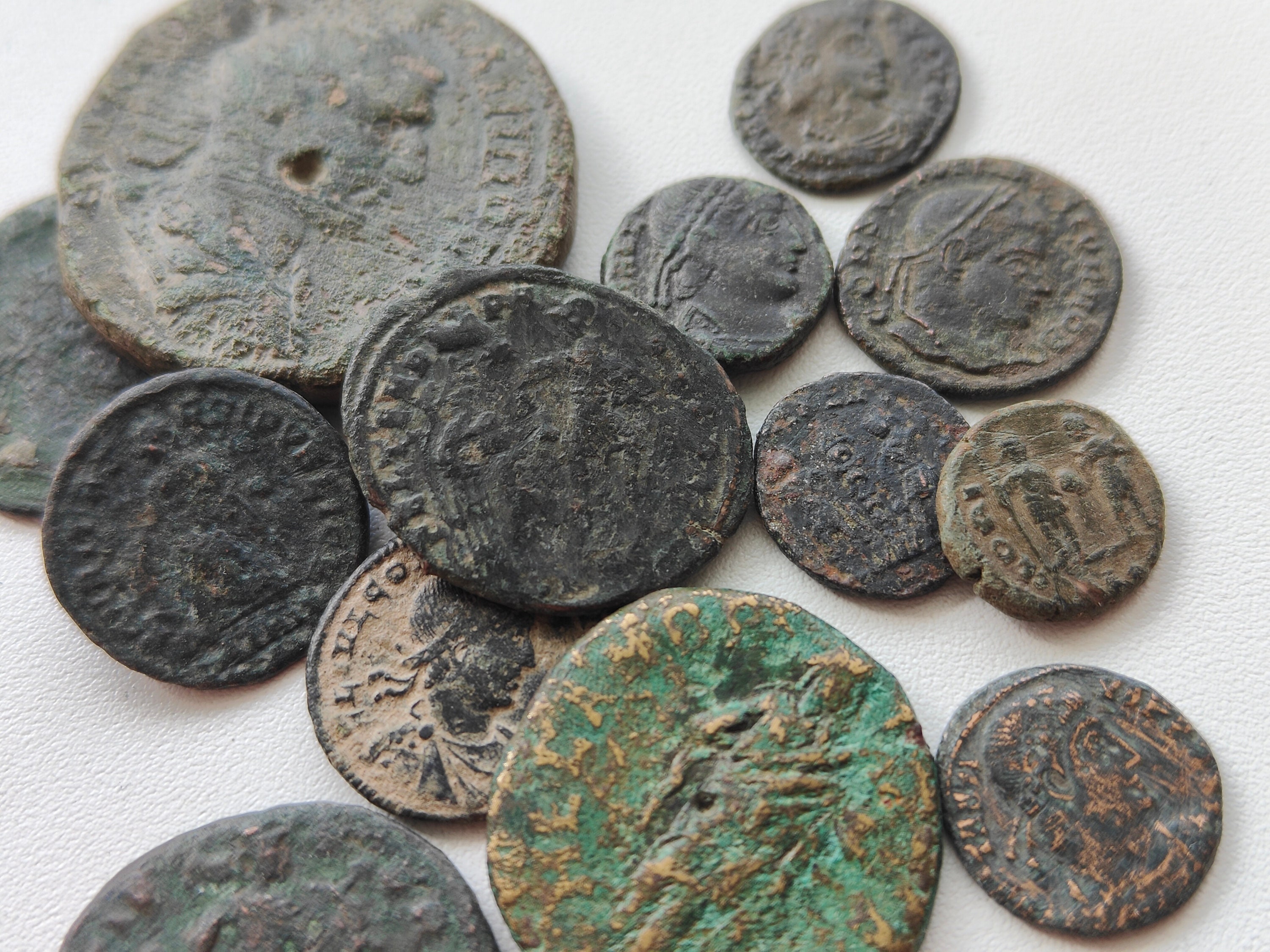 Lot Ancient Roman Bronze Coins Artifact 300A.D. Authentic 1600 Years ...