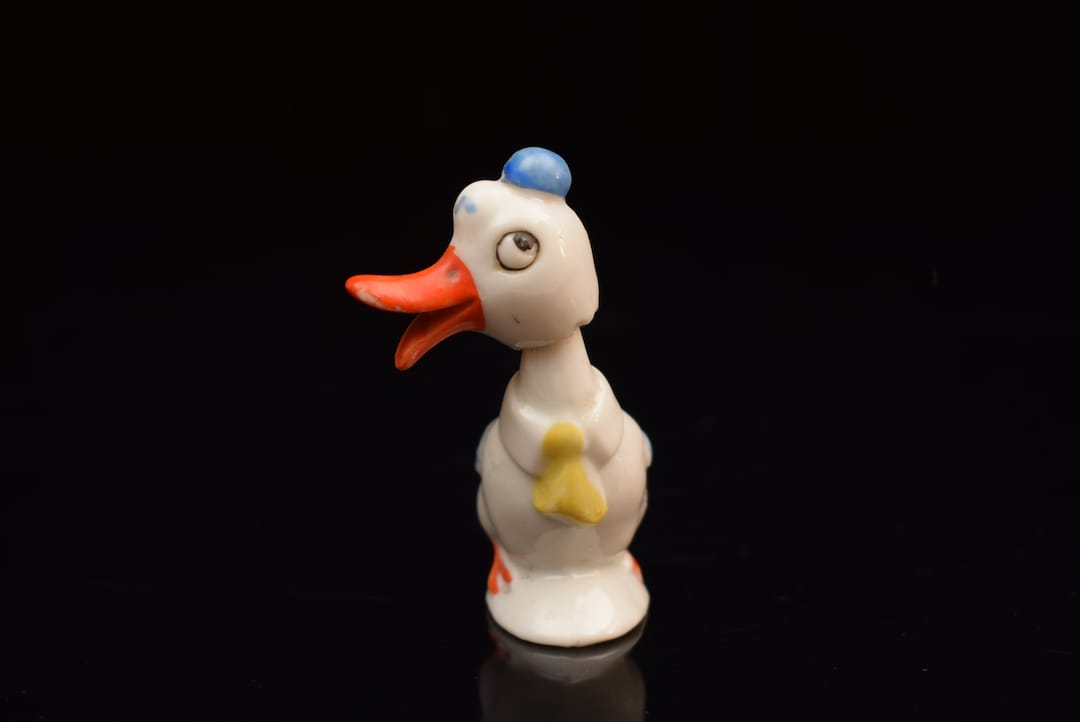 Vintage Nodding Duck / Porcelain / Hand Painted Figurine - Etsy