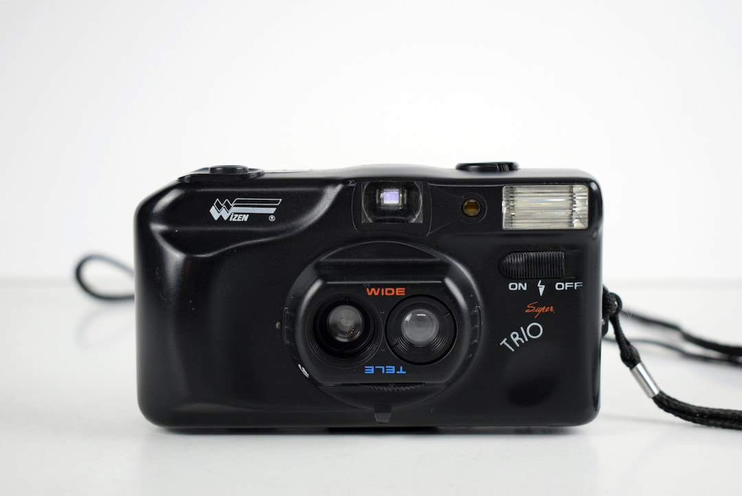 Vintage WIZEN Super Trio Film Camera / Not Tested - Etsy