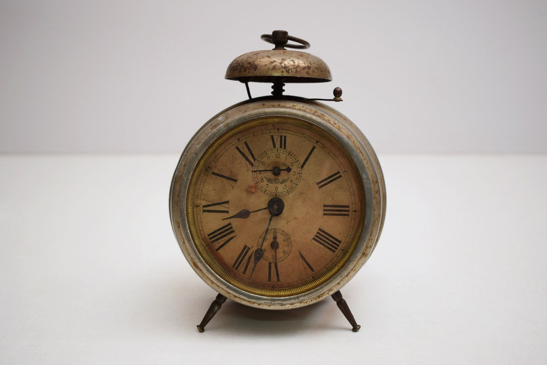 Antique Alarm Clock Desk Clock / Mechanical Clock / Table Clock / Wind ...