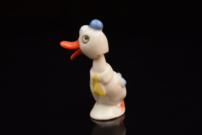 Vintage Nodding Duck / Porcelain / Hand Painted Figurine - Etsy