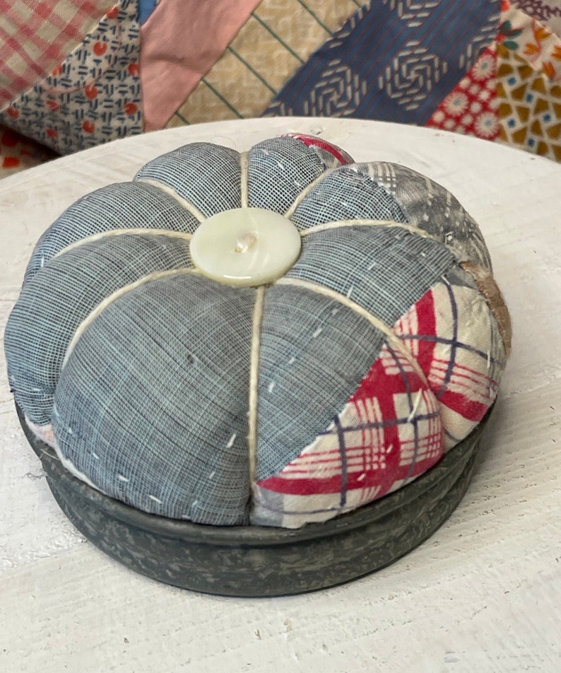 Primitive Vintage Quilt Pin Cushion Handmade - Etsy