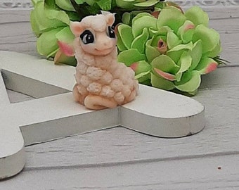 Cute Kama Sculpture - Etsy