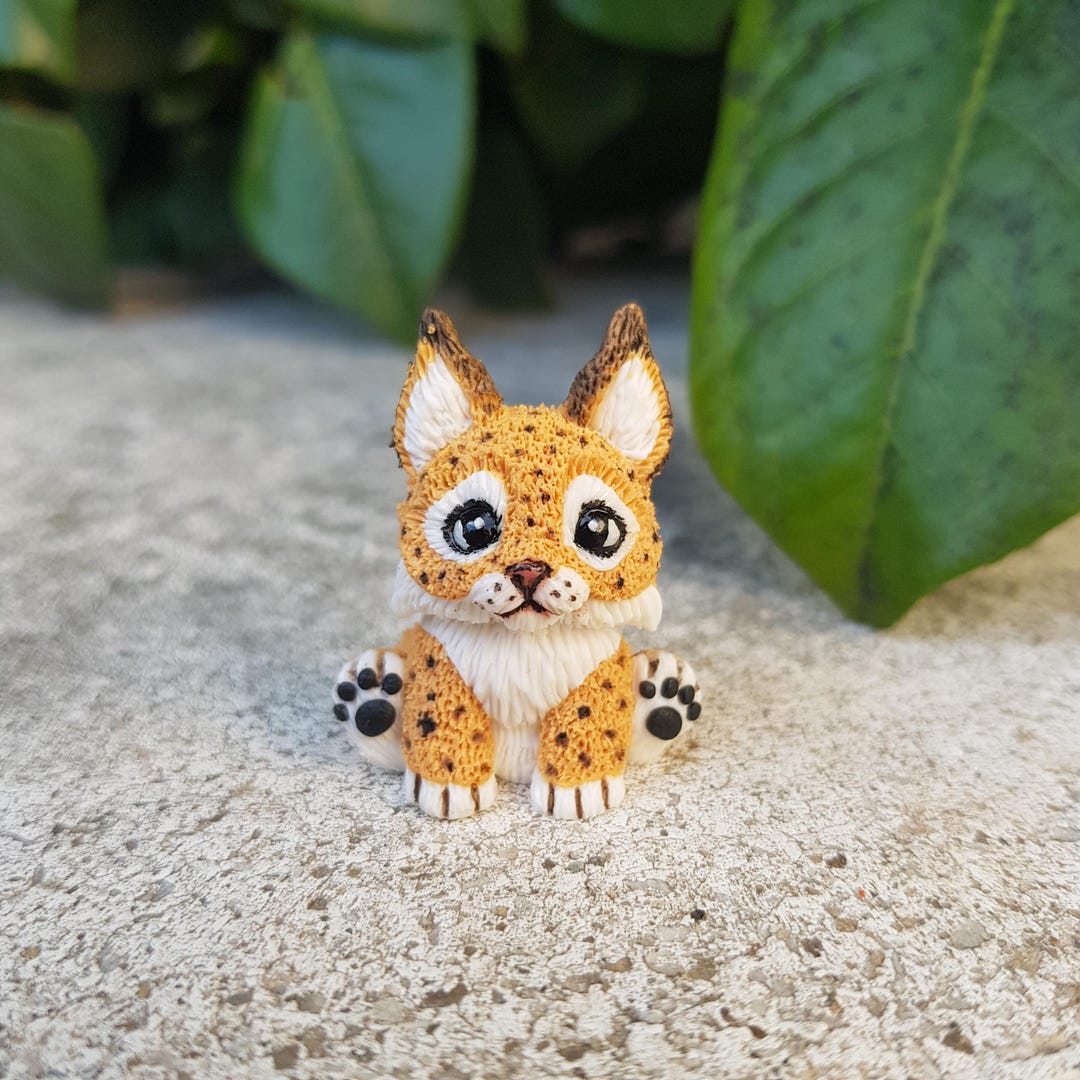 Cute Lynx Miniature, Little Lynx Figurine,caracal Miniature,wild Cats ...