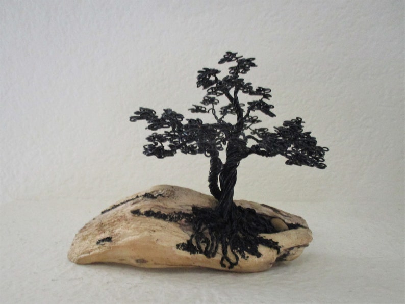 Black Wire Tree on Driftwood - Etsy