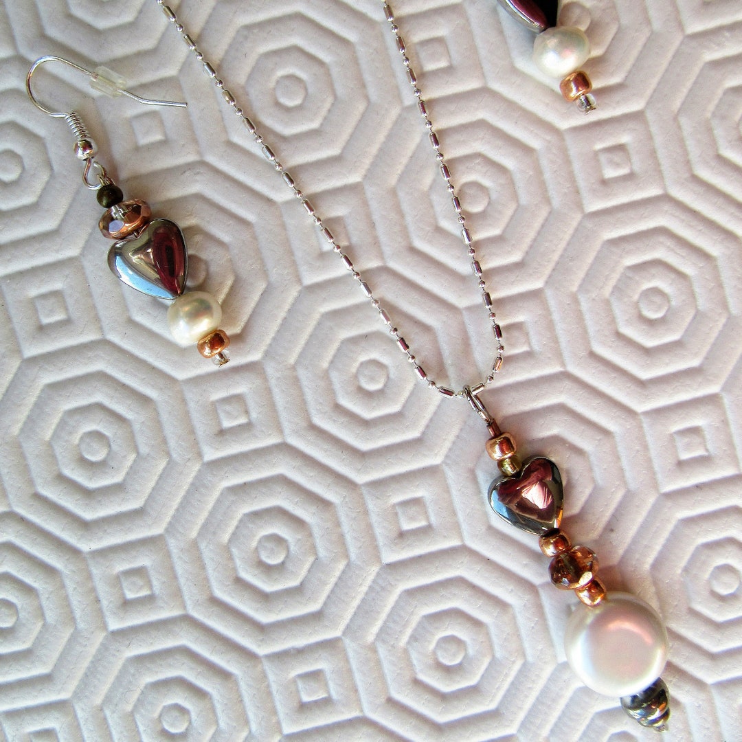 2304 Heart Triplets Necklace Set - Etsy