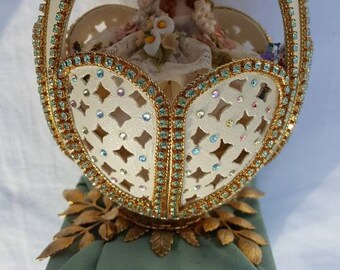 Egg music box | Etsy