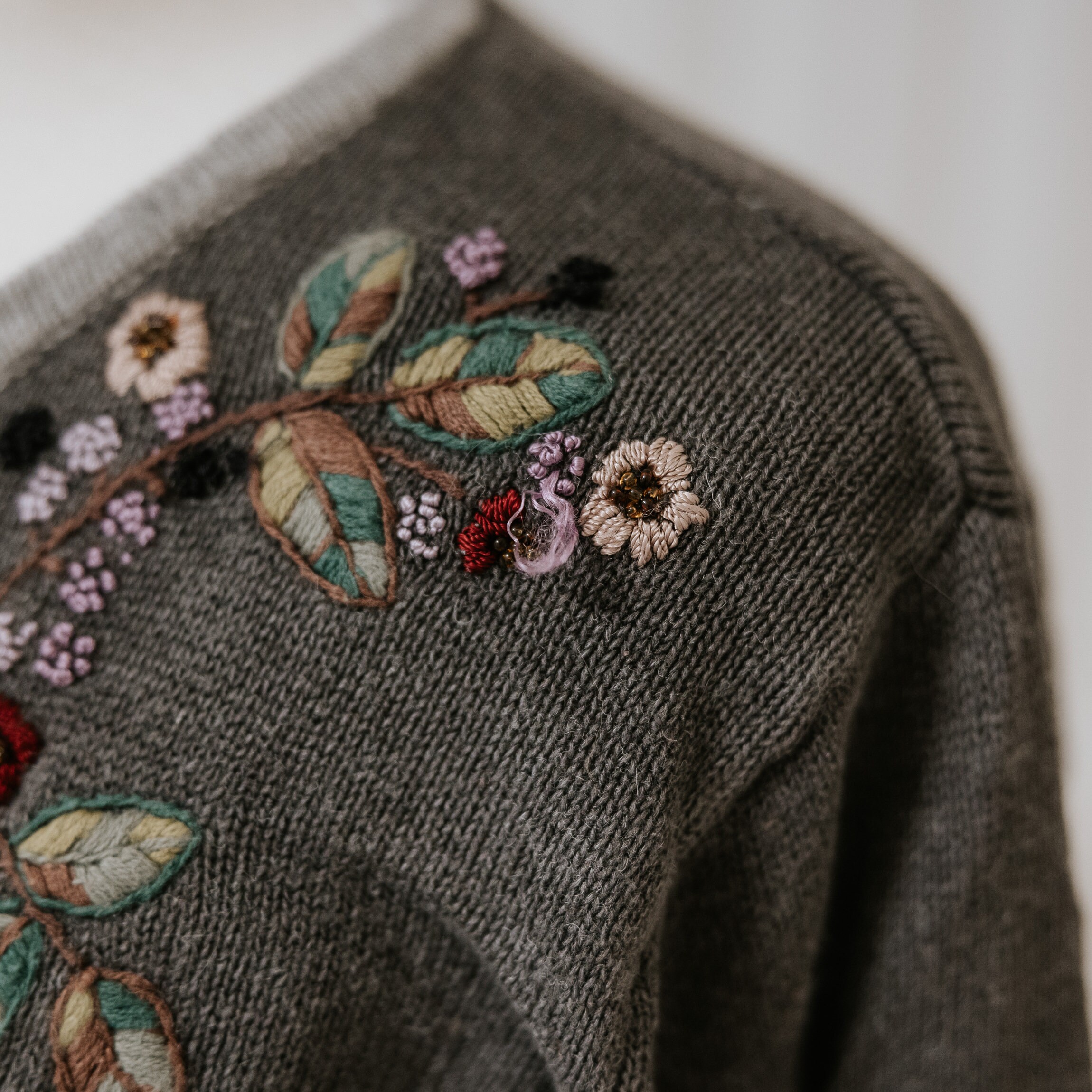 Vintage Cottagecore Embroidered Flower Garden Beaded Knit Sweater ...