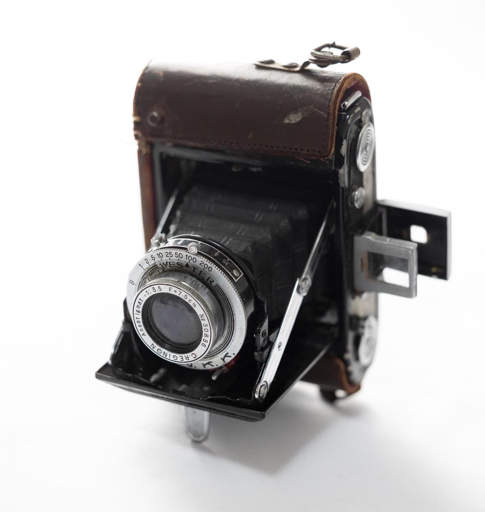 Rare 1940s Semi Leotax Folding Camera W/ Original Case "made in ...