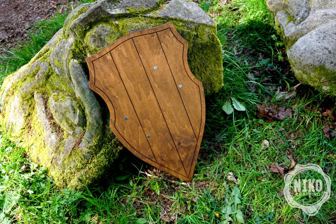 ᚠᛉᚢ Wooden Toy Shield Knight Toy Shield Medieval Wooden Shield FREE ...